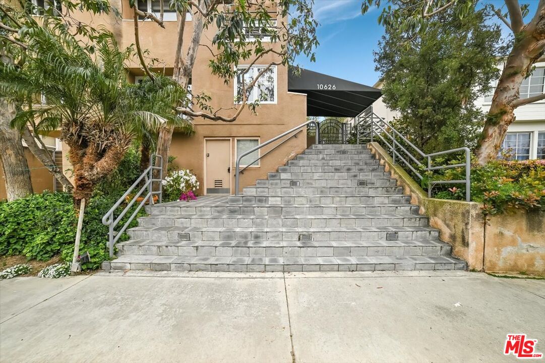 Multiple Listing Service Los Angeles Real Estate - TheMLS.com