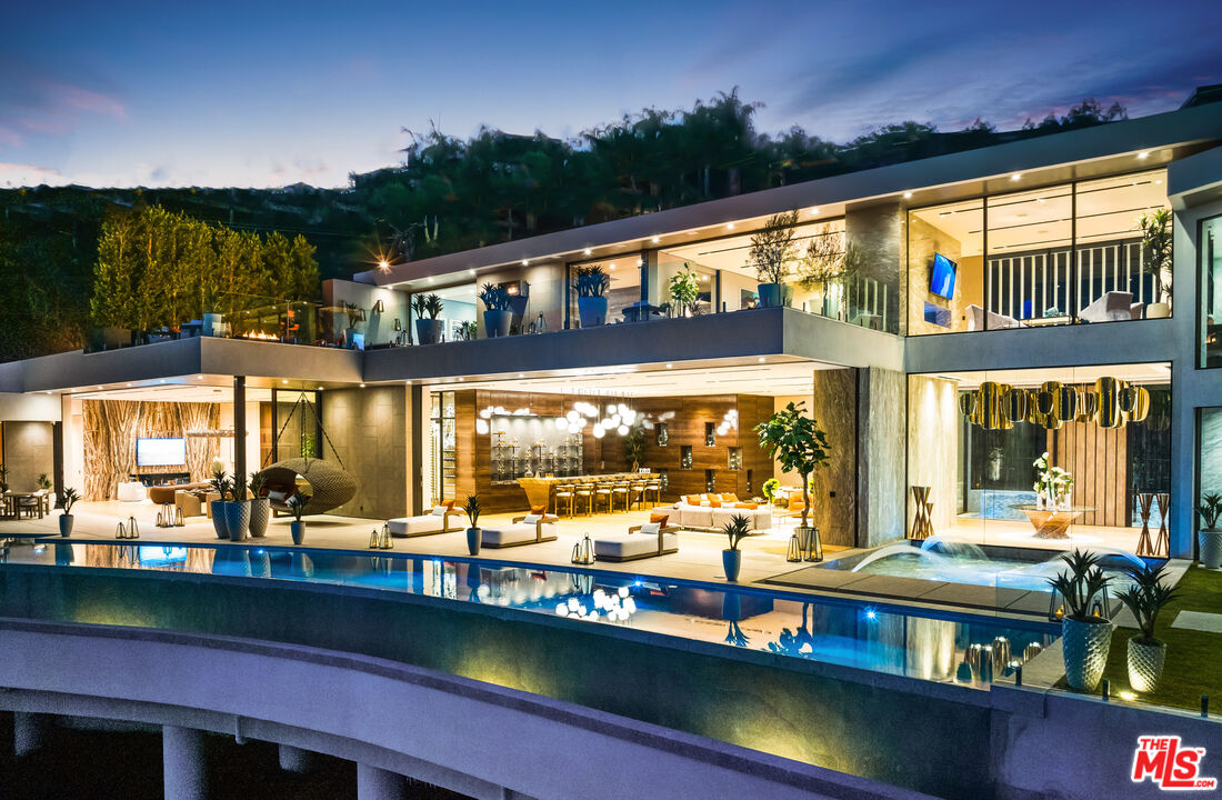 200 S Mapleton Dr Los Angeles CA MLS #24-437007 – Los Angeles Homes for ...