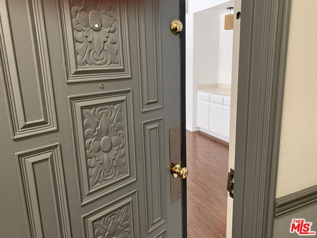 317 S Holt Ave #2C, Los Angeles, CA 90048